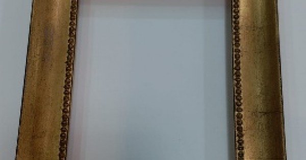 Customized European picture frame