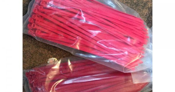 RED color Straps (200 x 4.8mm)