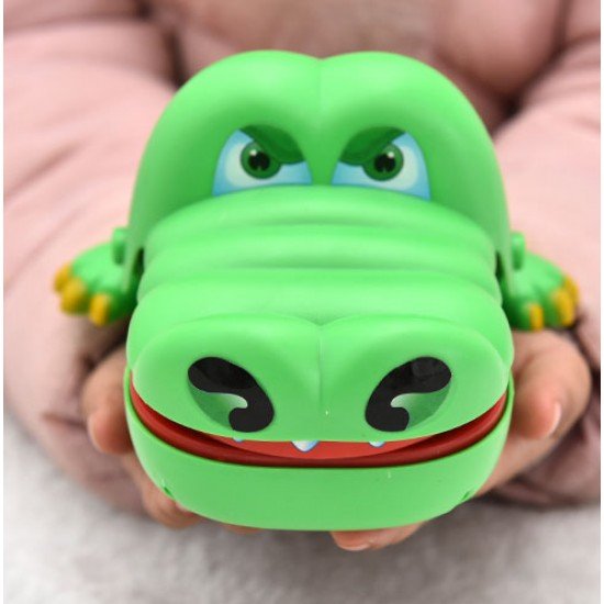 Bite finger crocodile toy (Tricky toy)